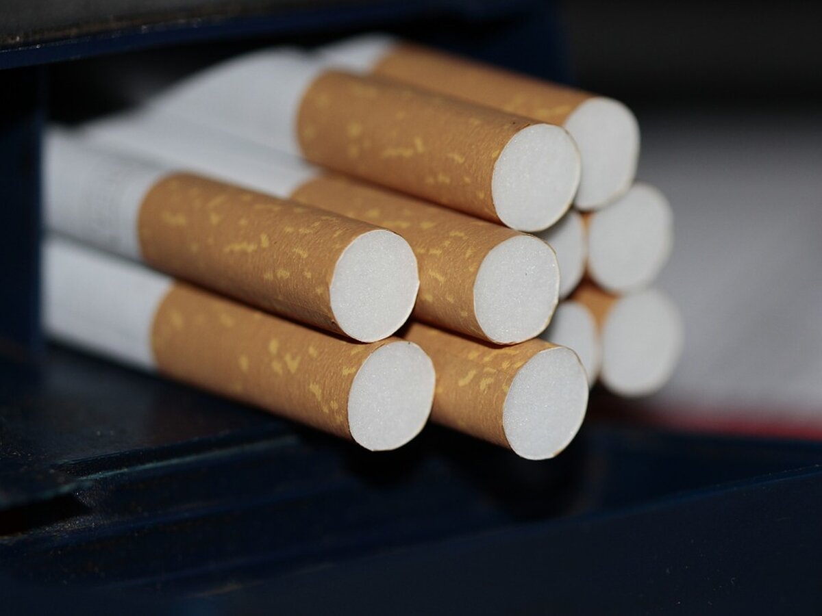 Meteorologiniais balionais atskraidintas cigaretes norėjęs susirinkti ...